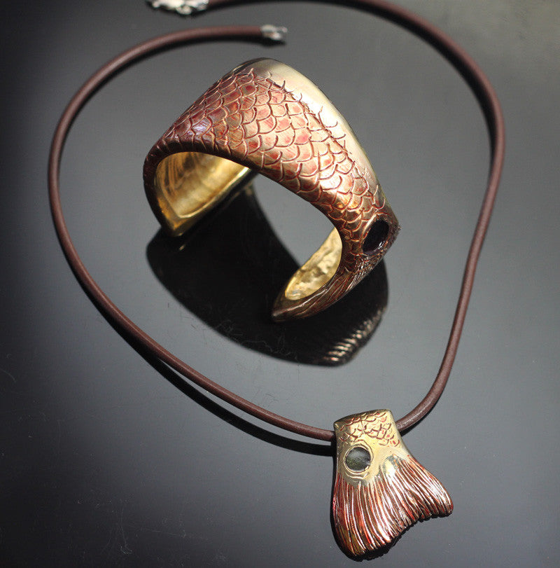 Bronze Redfish Cuff & Redfish Pendant Set – Anisa Jewelry